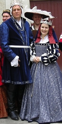 15th Crown of Lochac: Gabriel I and Constanzia I – Lochac Royalty